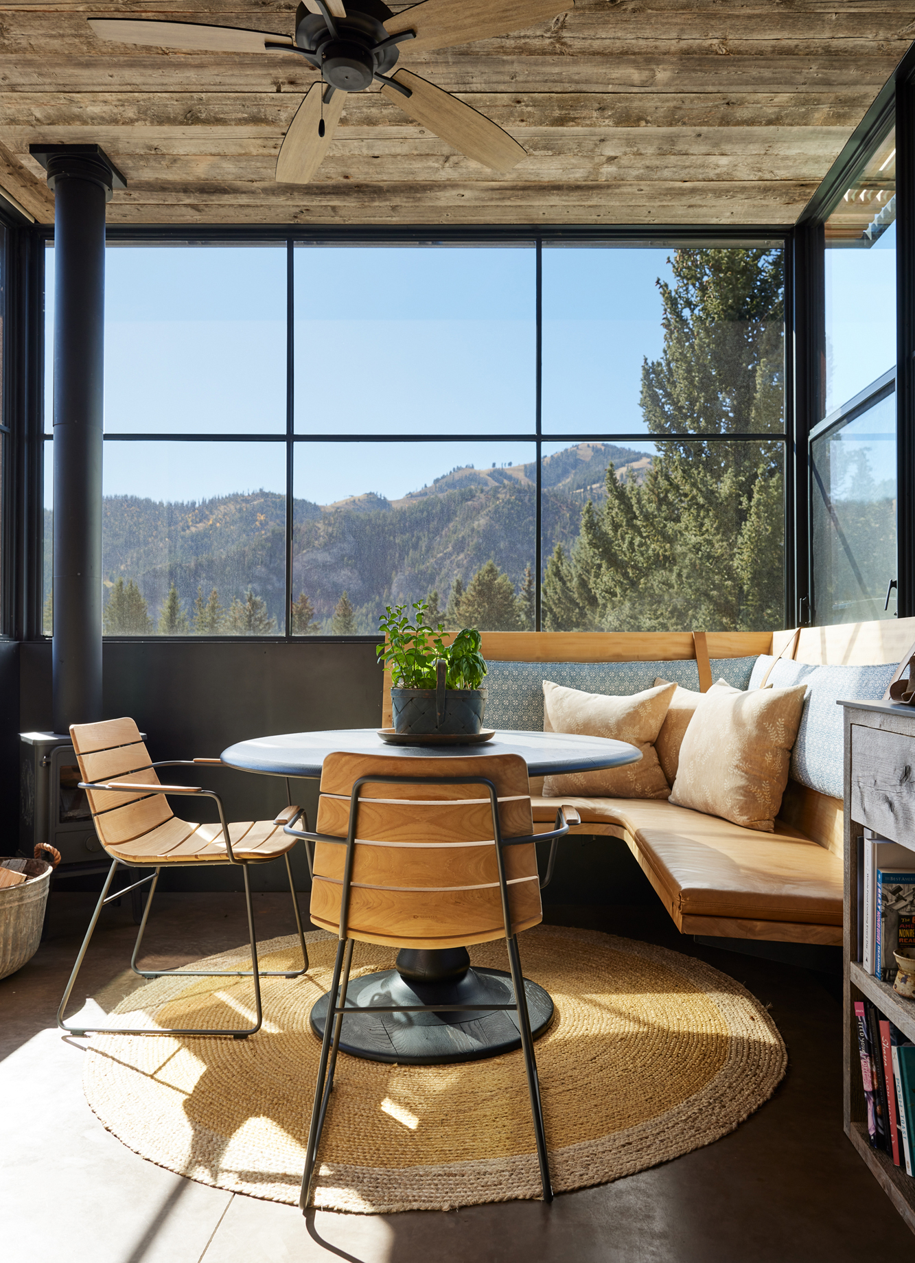 This is How to Give Your Home That Laid-Back Luxury Feel – Sunset Magazine